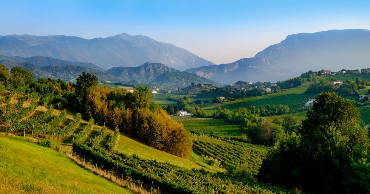 Tour | Self-guided cycling along Italy’s Prosecco route | Explore! | CSIV
