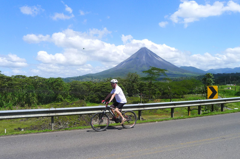 Cycling Holidays in Costa Rica - Explore